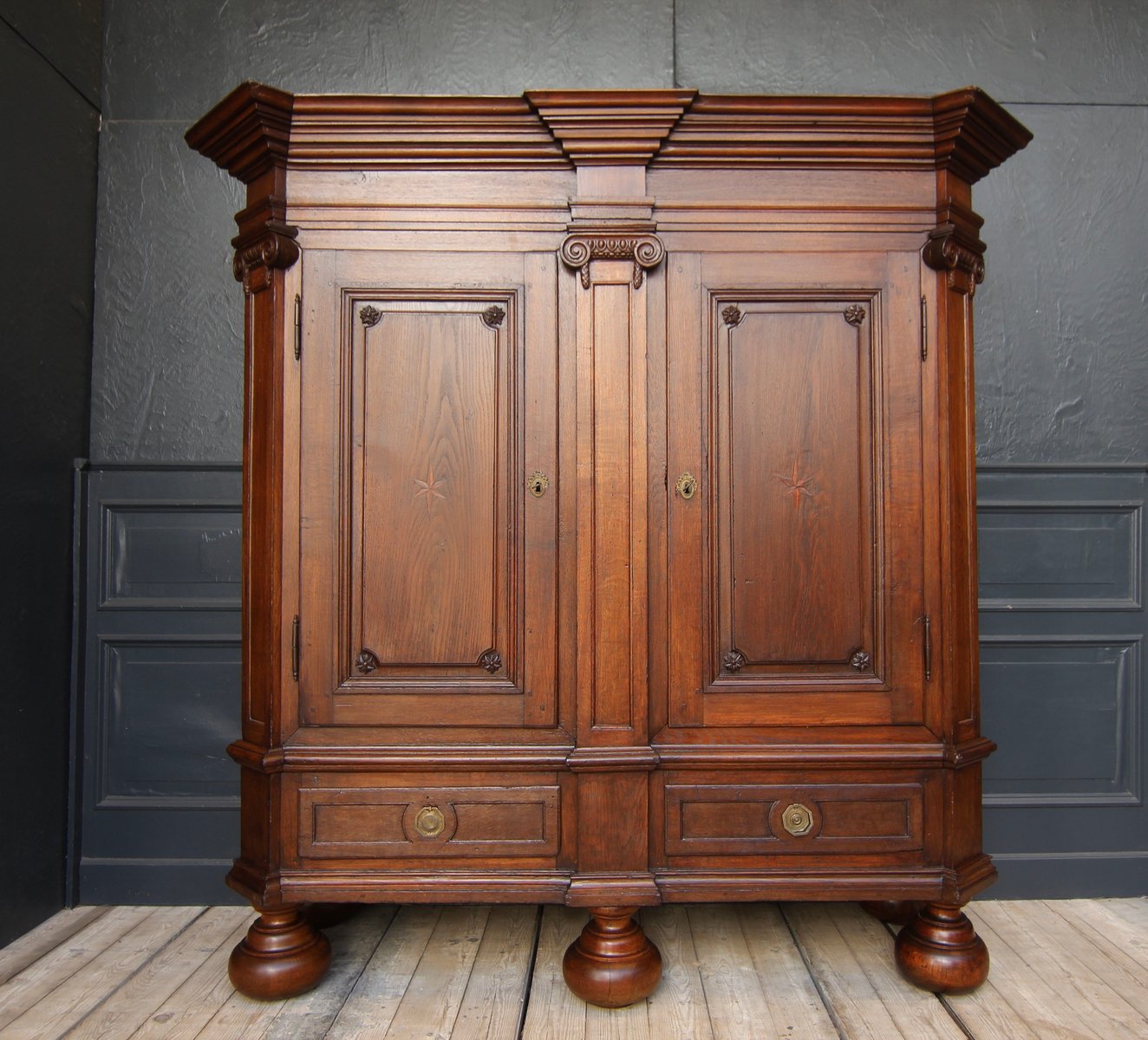 Antique Louis XVI Cabinet, 1790s for sale at Pamono