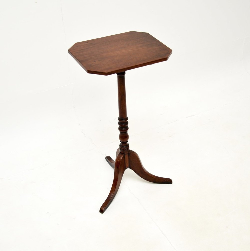 Georgian Tilt Top Side Table, 1800s for sale at Pamono