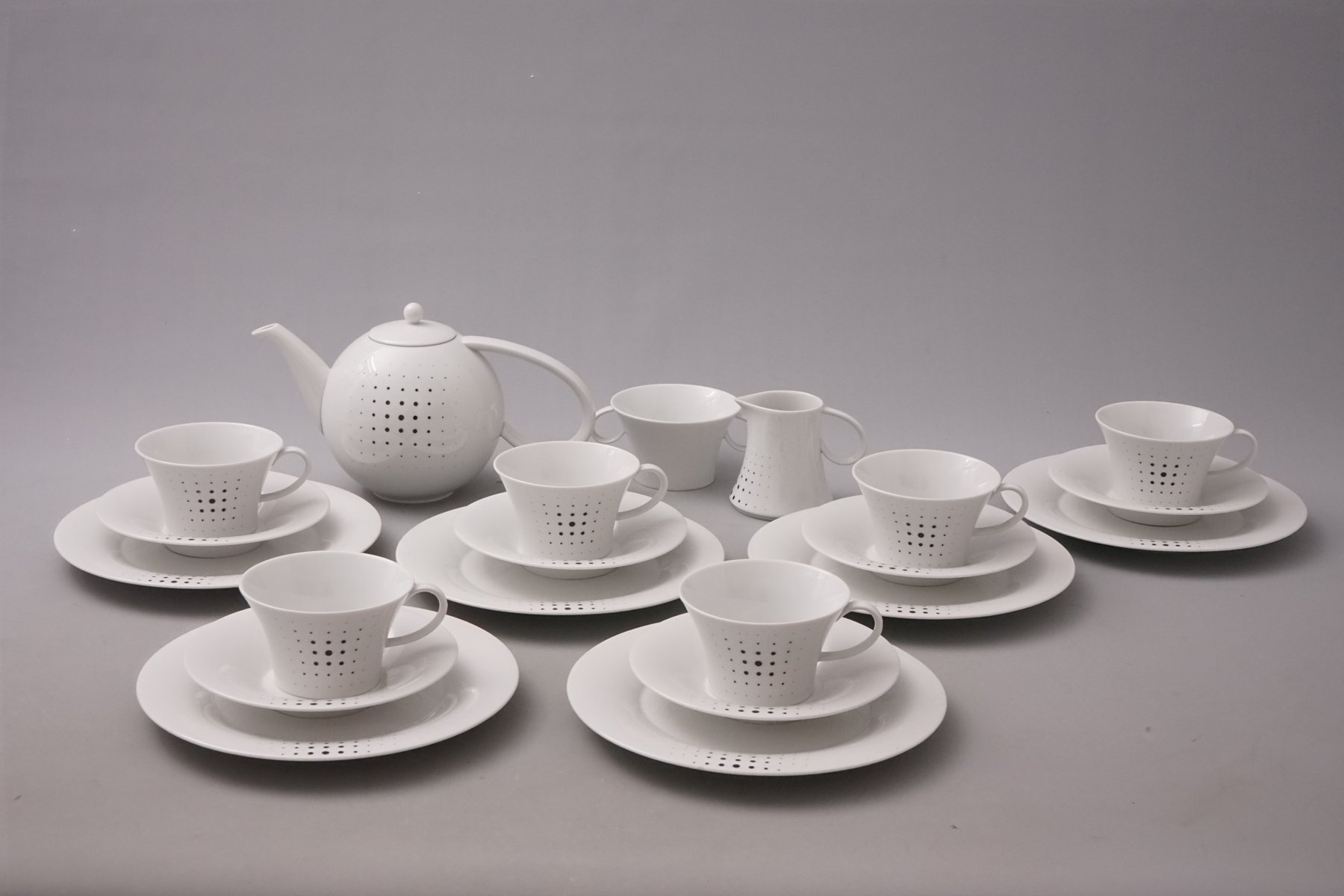Form Berlin Tea Service by Enzo Mari for KPM Berlin, 1990s, Set of 21 ...