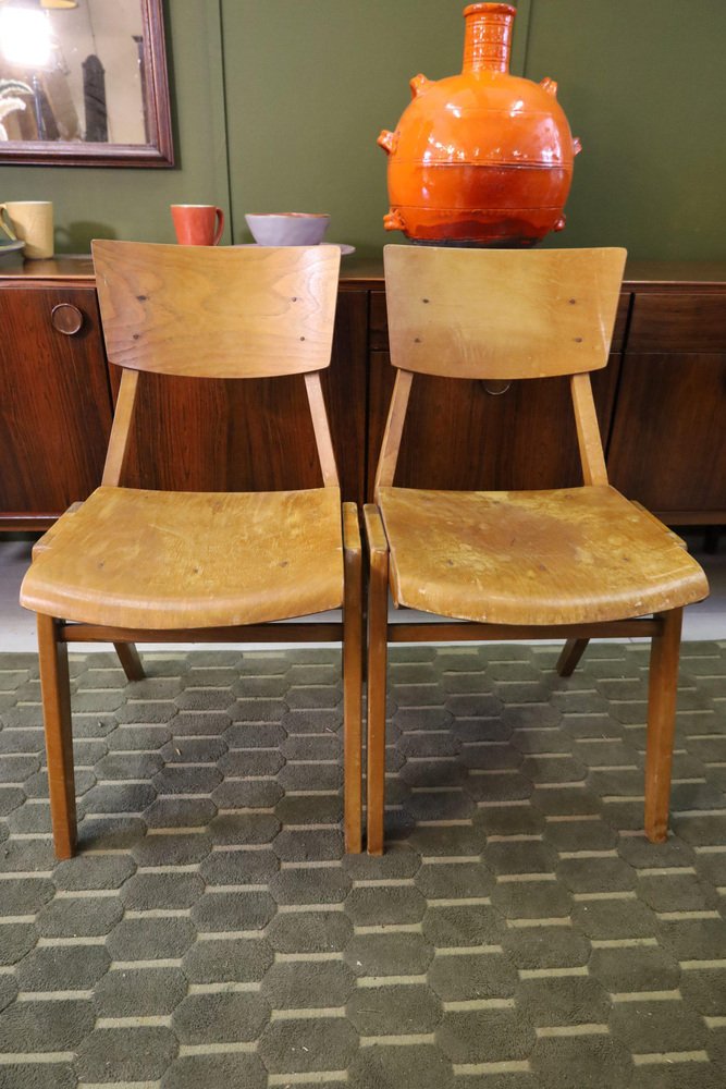 Mid Century Beech Chair for sale at Pamono