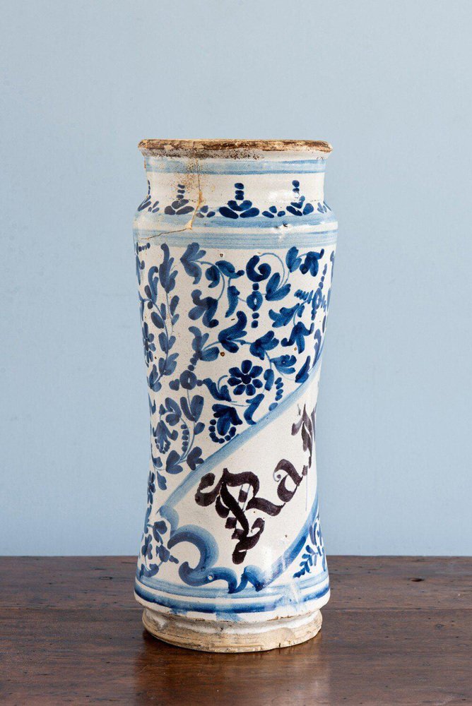 18th Century Spanish Blue & White Albarello Jar for sale at Pamono