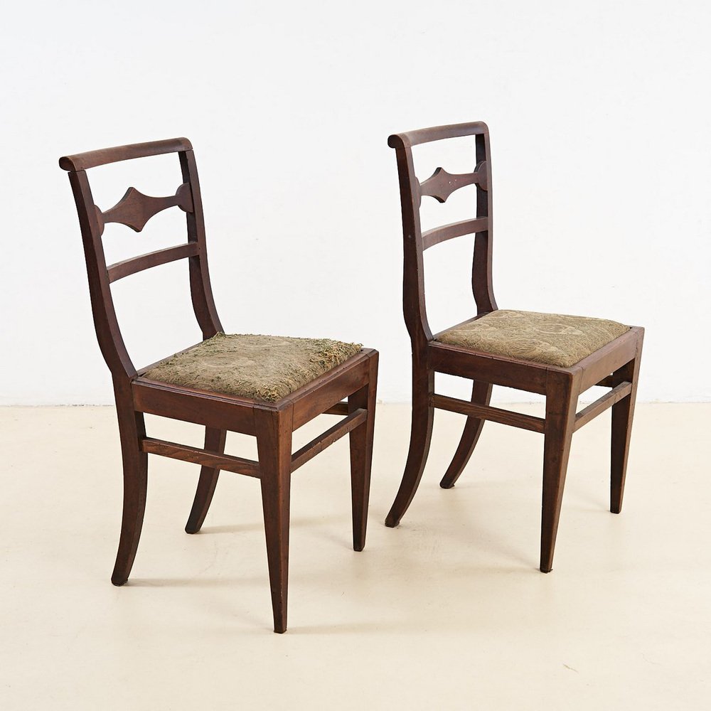 Set of Neoclassical Emilian Chairs in Walnut for sale at Pamono