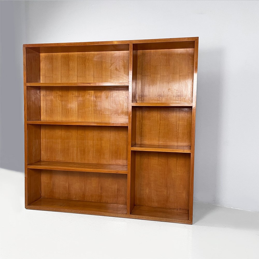 Vintage Wooden Bookcase, 1940s for sale at Pamono