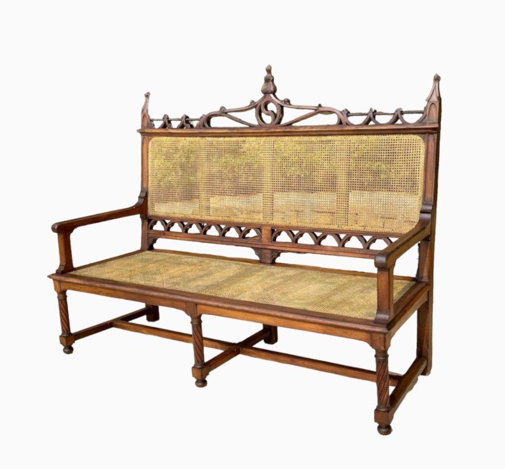 Walnut 1 Caning Gothic Bench for sale at Pamono