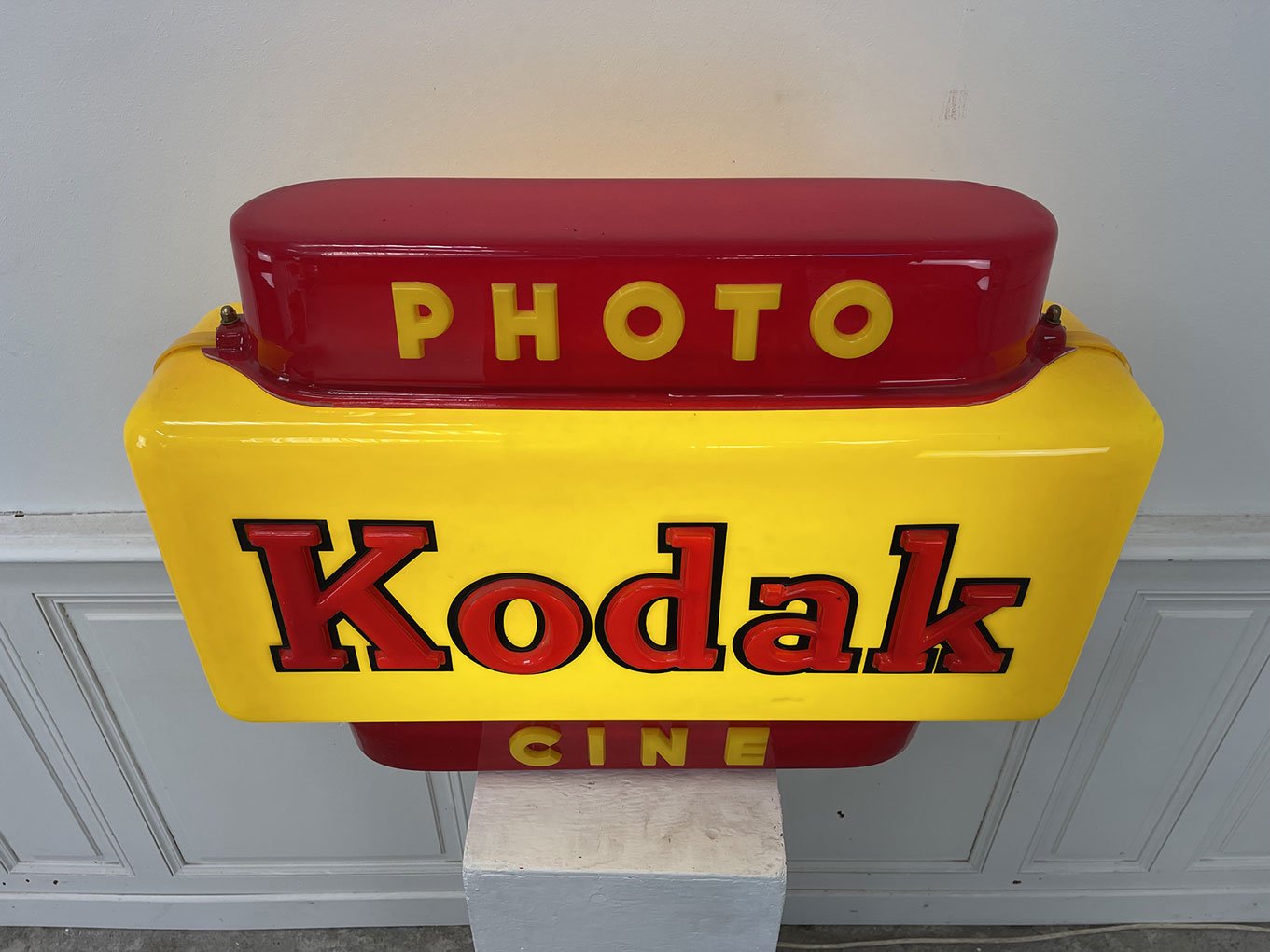 Vintage Kodak Illuminated Sign, 1960s for sale at Pamono