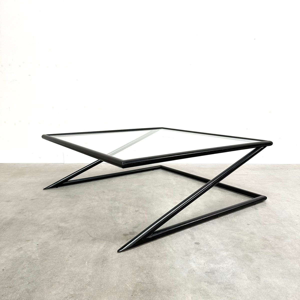 Dutch Harvink Z Coffee Table, 1980s for sale at Pamono