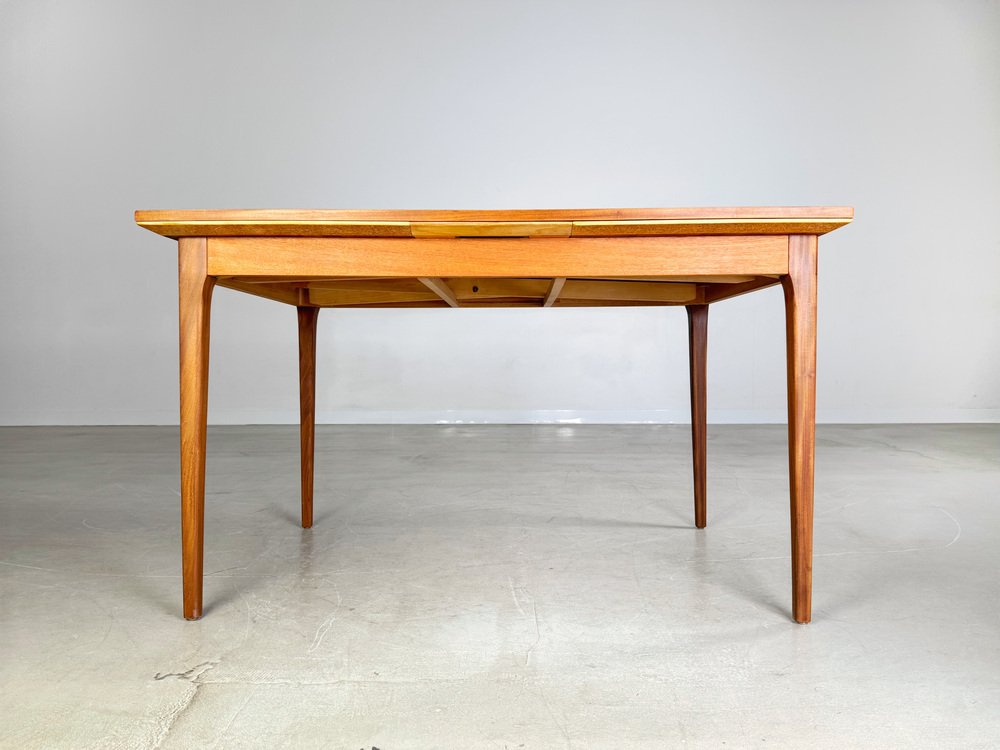 Midcentury Modern Dining Table in Teak from Lübke, 1960s for sale at Pamono