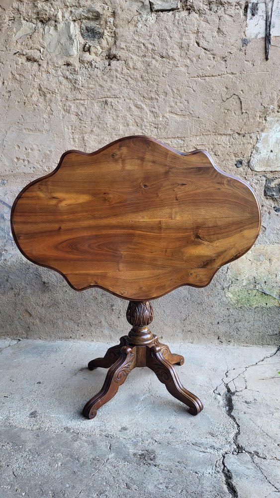 Quadripod Violin Table, 1900s for sale at Pamono