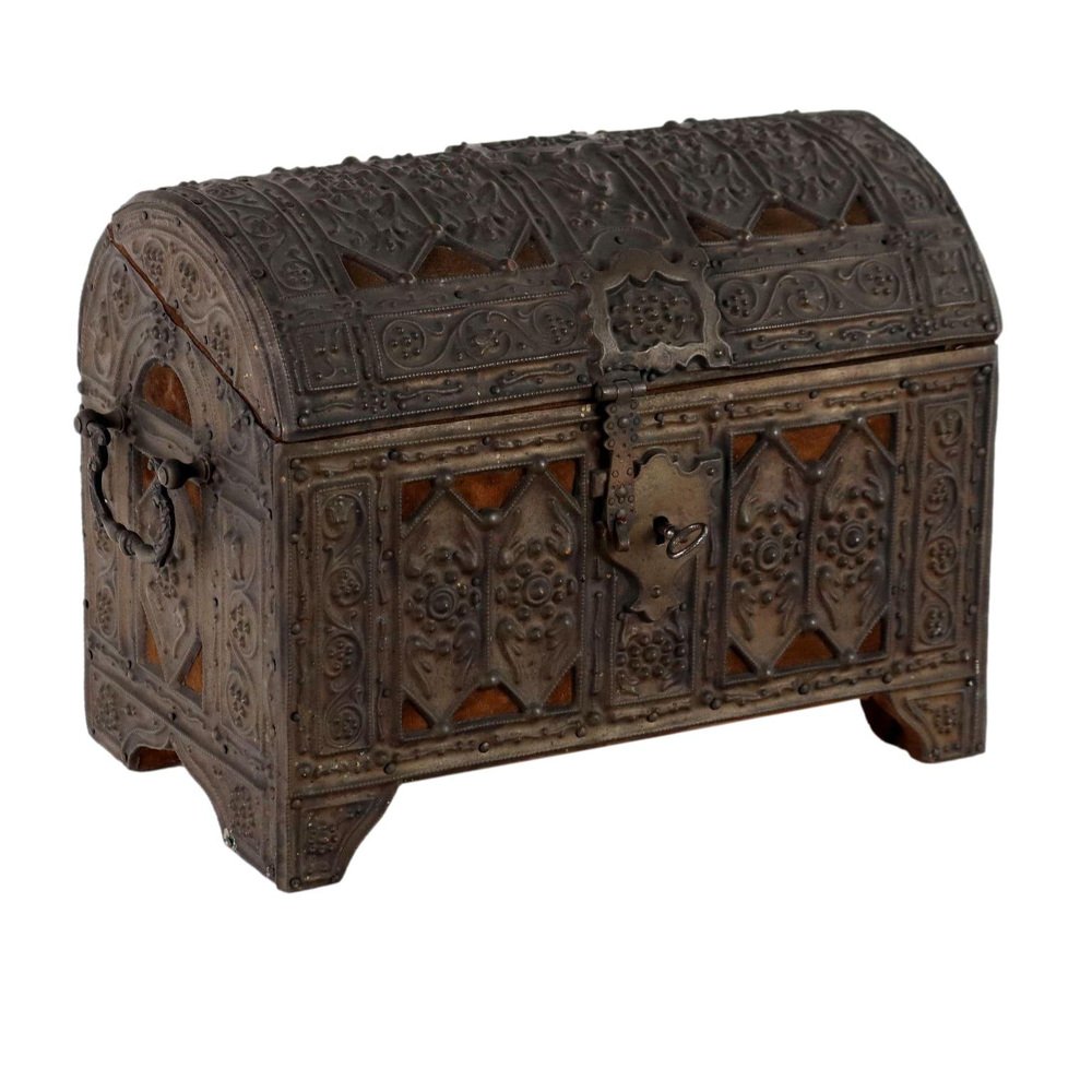 Chest in Wood and Embossed Sheet Metal for sale at Pamono