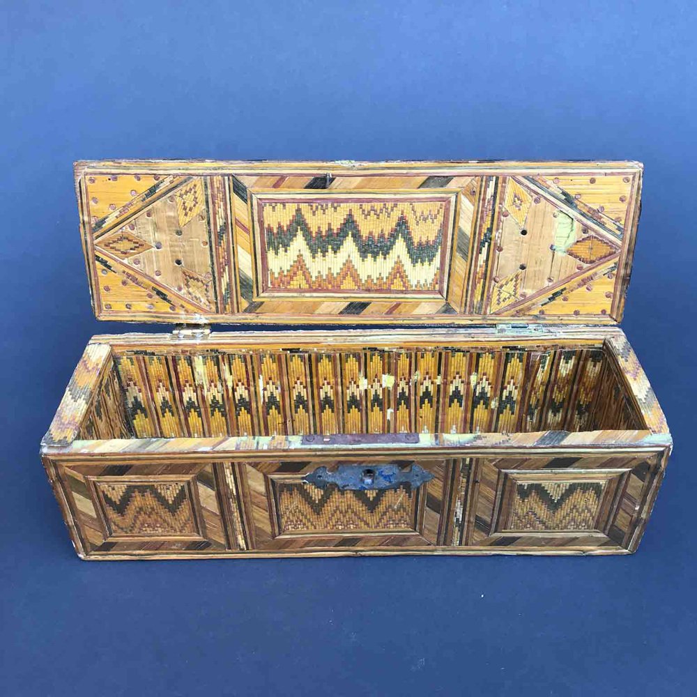 Antique Woven Straw Box for sale at Pamono