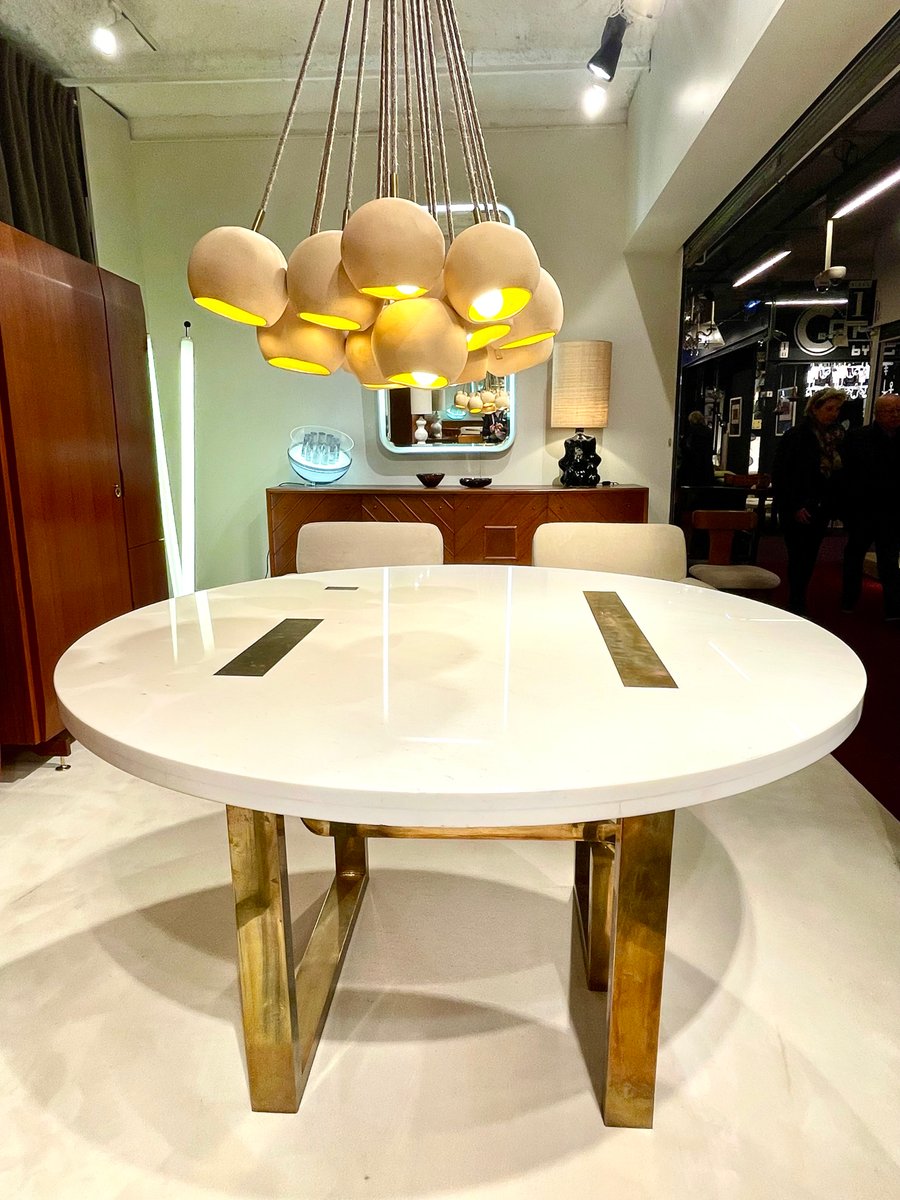 Round White Marble Dining Table with Brass Base, 1970s for sale at Pamono