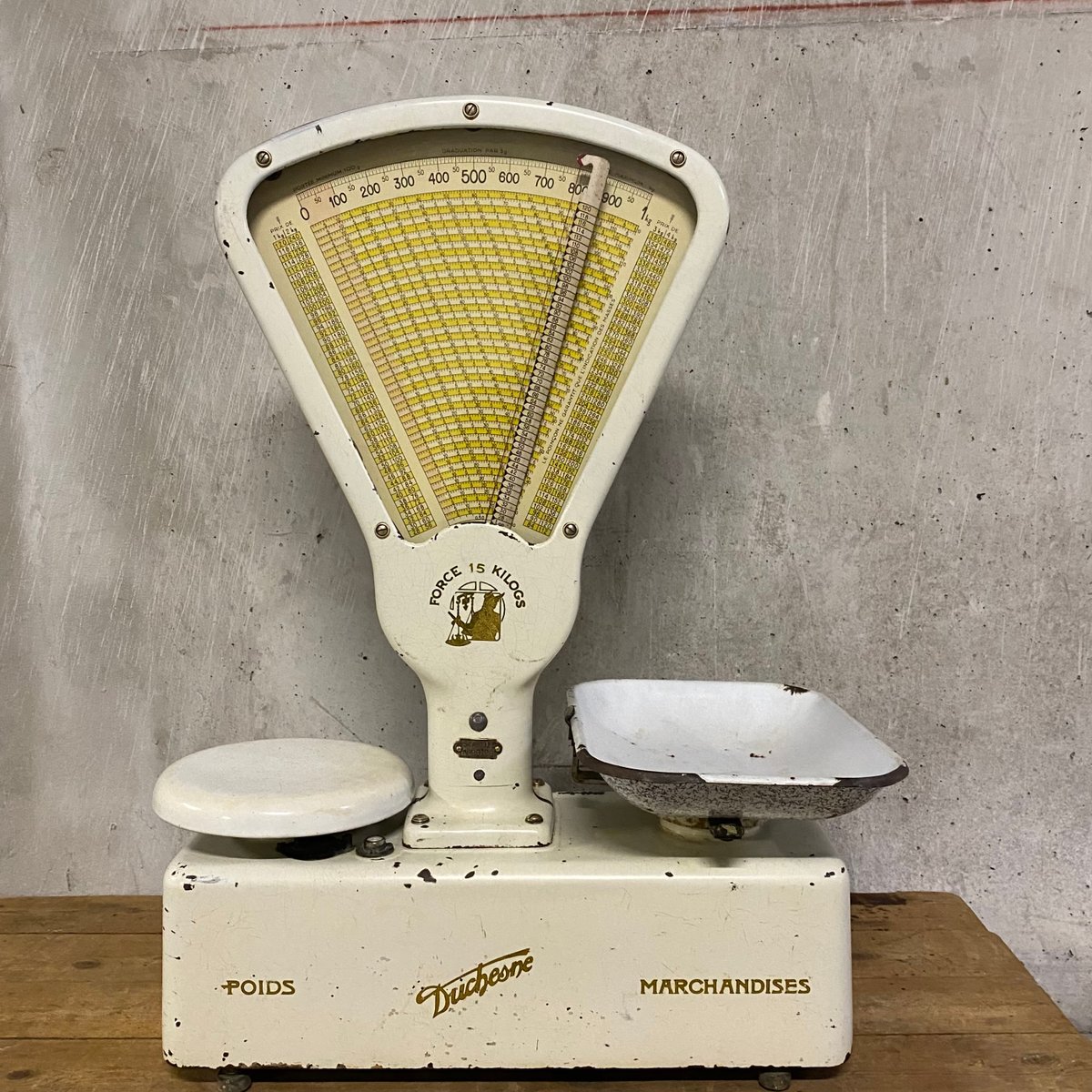 Vintage Metal Scale for sale at Pamono