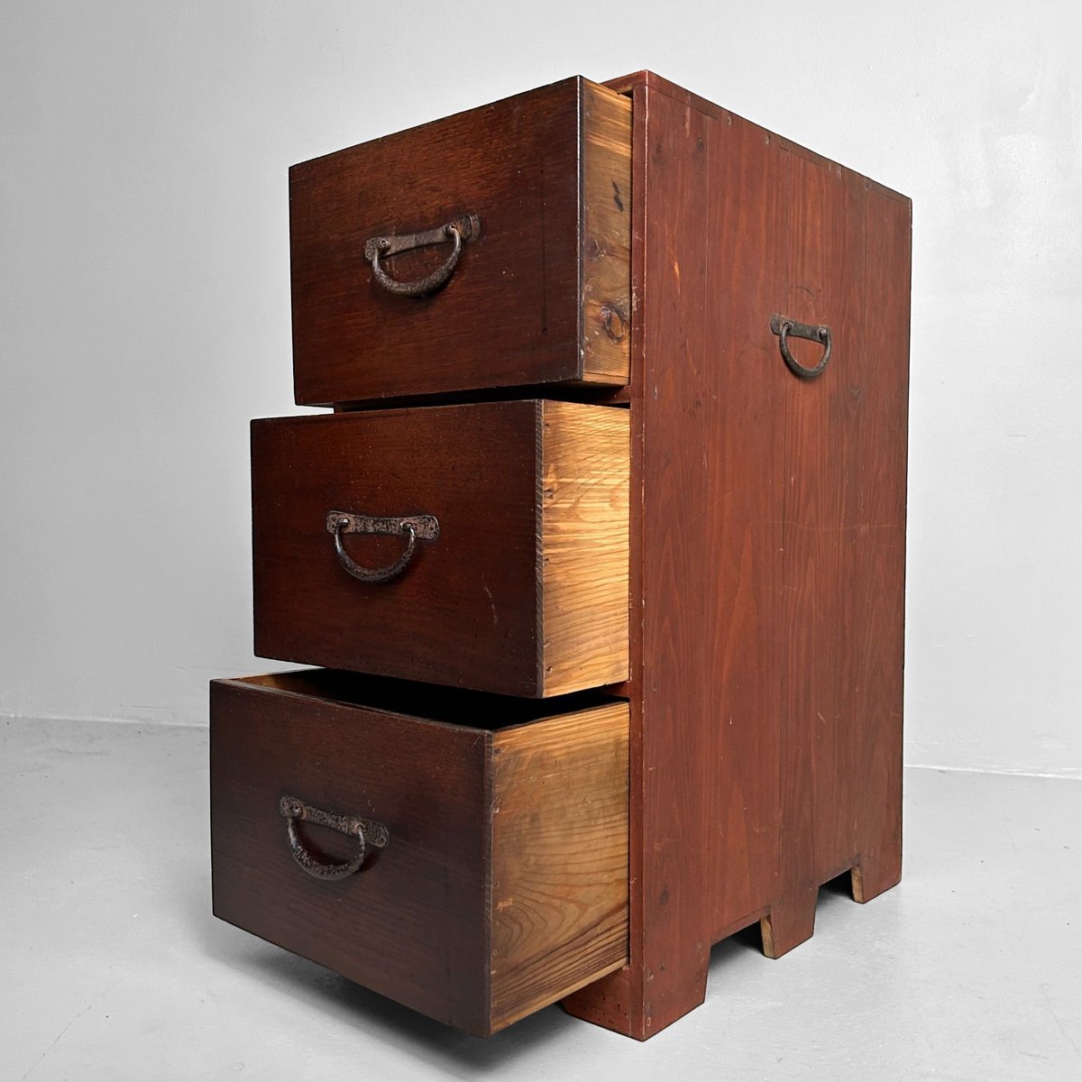 Antique Japanese Tansu with Drawers, 1910s for sale at Pamono