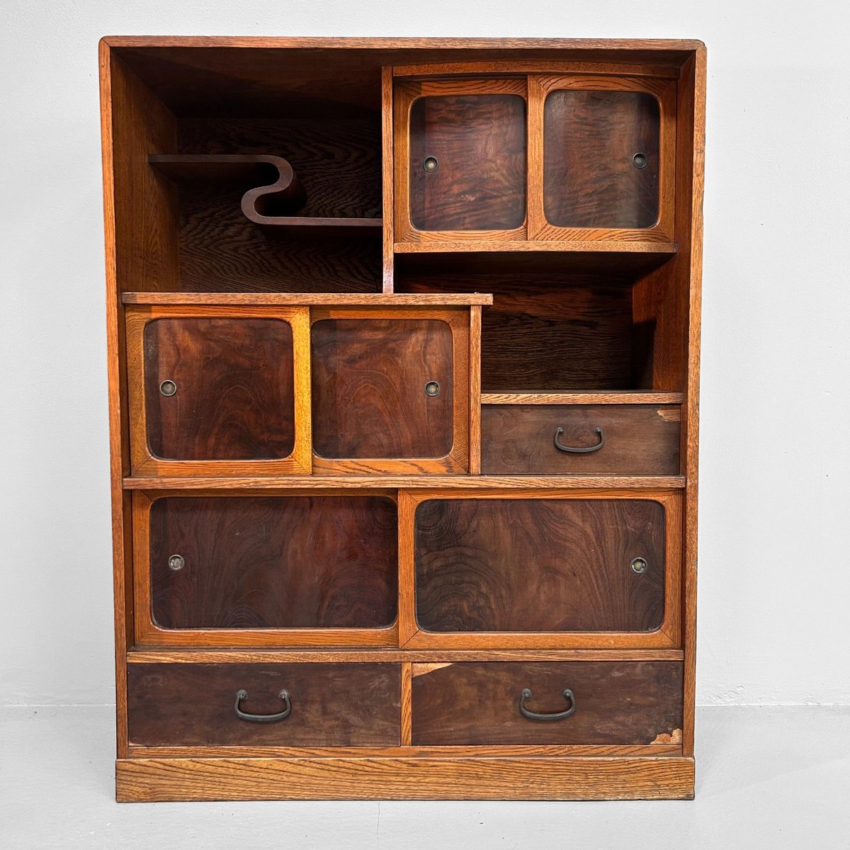 Antique Cha Tansu Tea Cabinet, Japan, 1920s for sale at Pamono