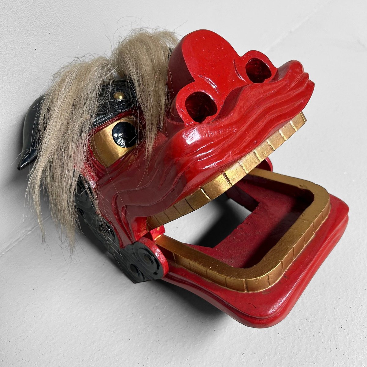 Shishi Lion Mask in Carved Lacquered Wood, 1950s-1960s for sale at Pamono