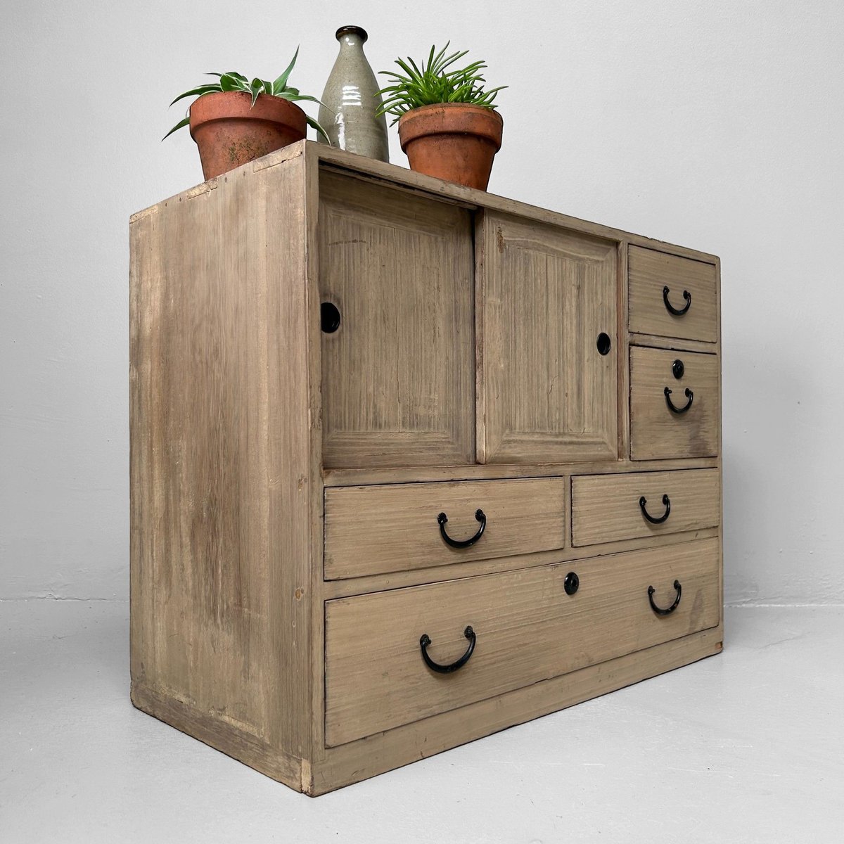 Mid-Century Japanese Tansu Cabinet, 1960s for sale at Pamono