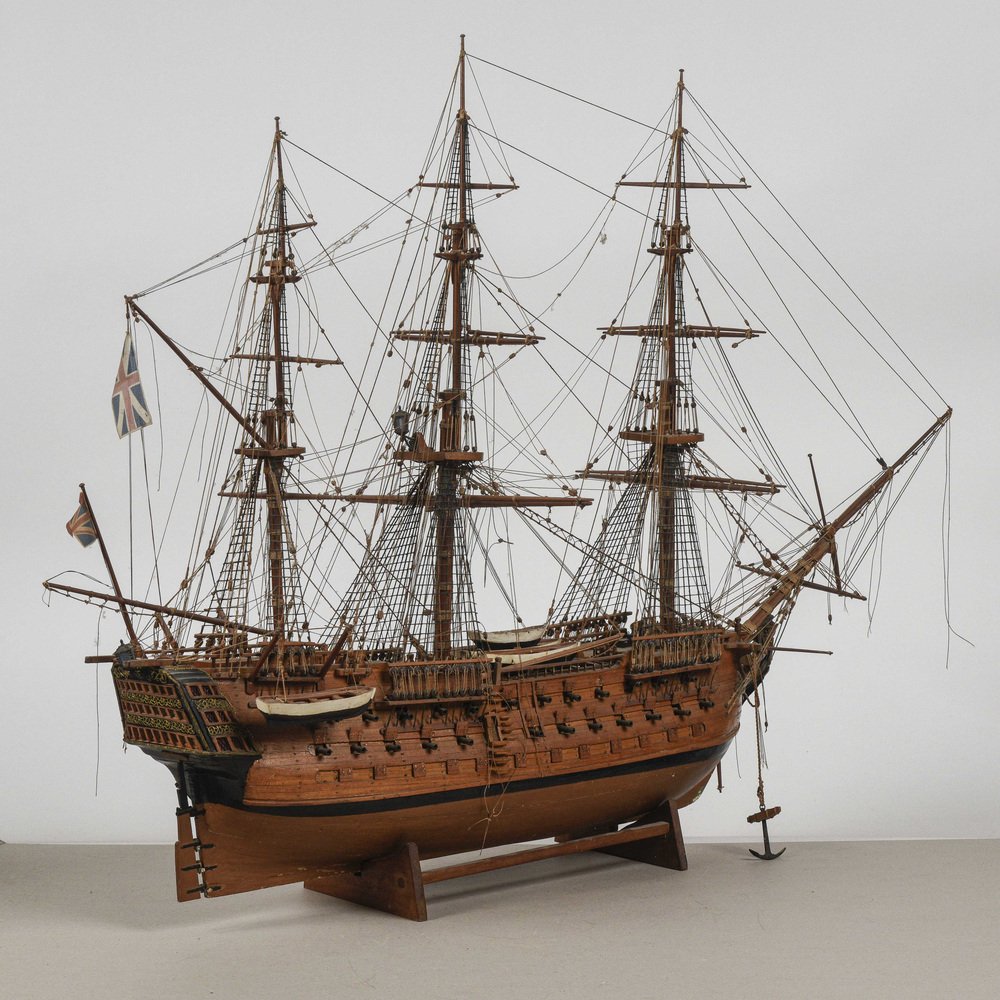 HMS Victory Model Sailing Ship for sale at Pamono