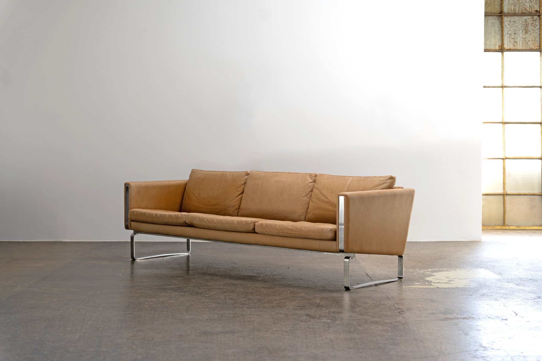 CH-103 Three-Seater Leather Sofa by Hans J. Wegner for Carl Hansen ...