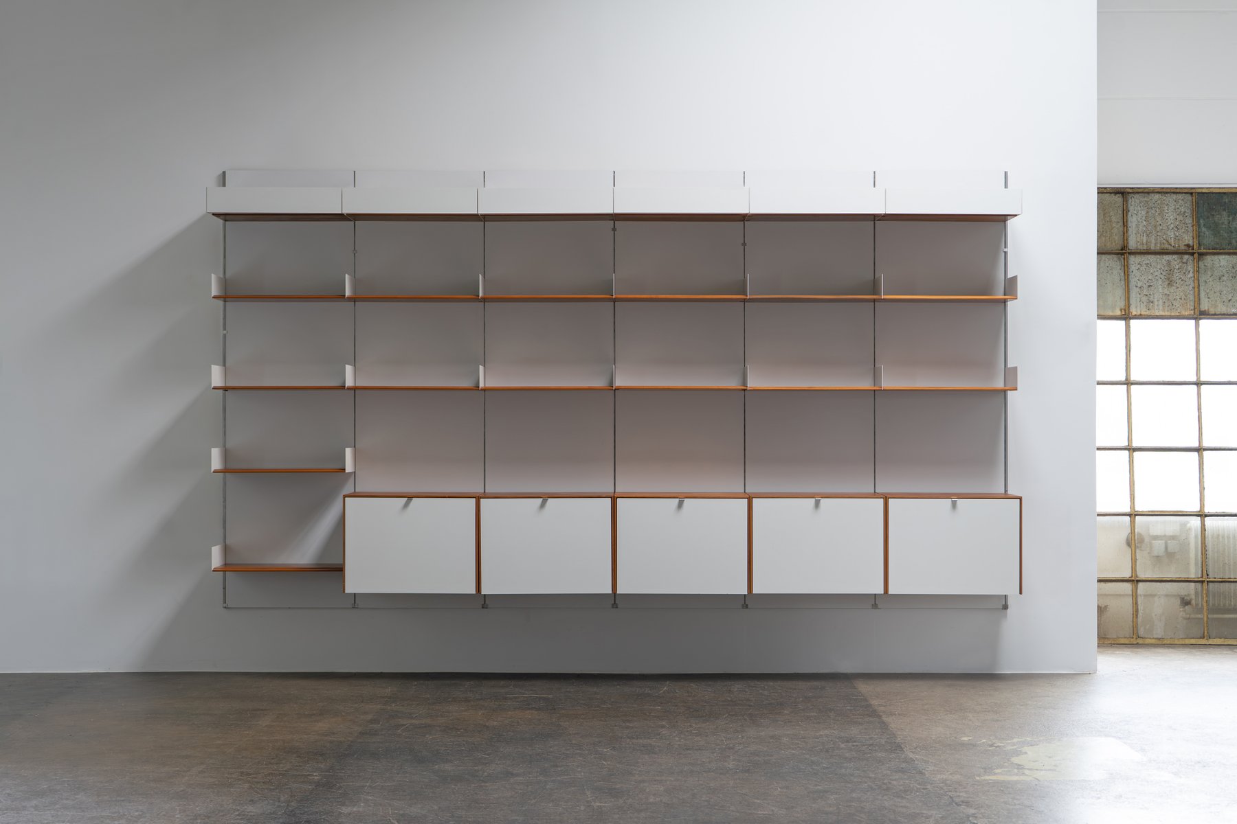 Mid-Century Modern Walnut Wall Unit by Fred Ruf for Knoll International ...