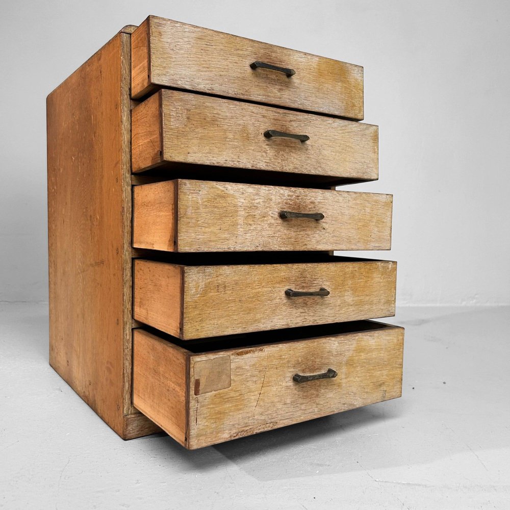 Vintage Cabinet from Aitoku Tansu-Ten, Tokyo, Japan, 1930s for sale at ...
