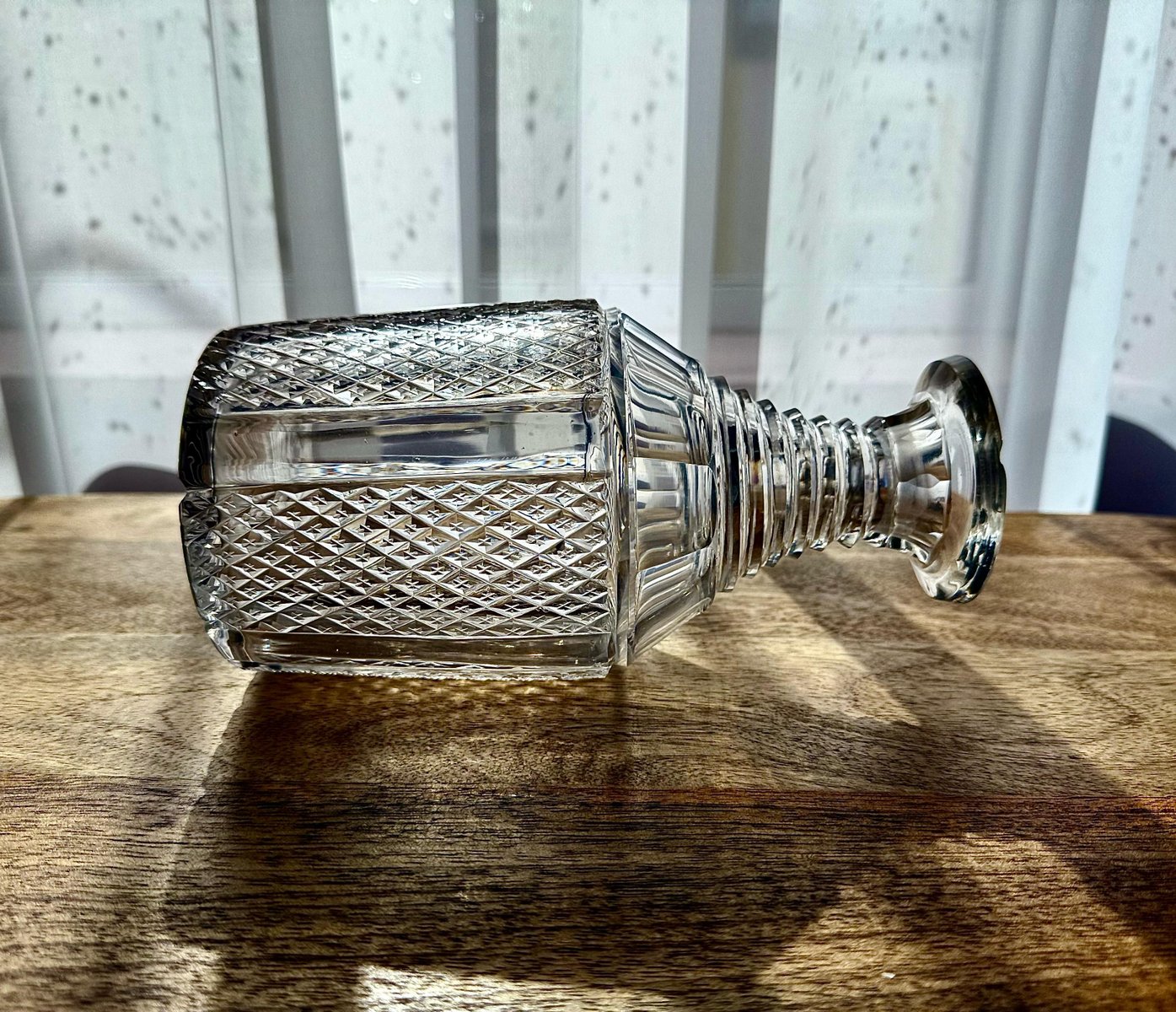Irish George III Cut Glass Decanter, Early 19th Century for sale at Pamono