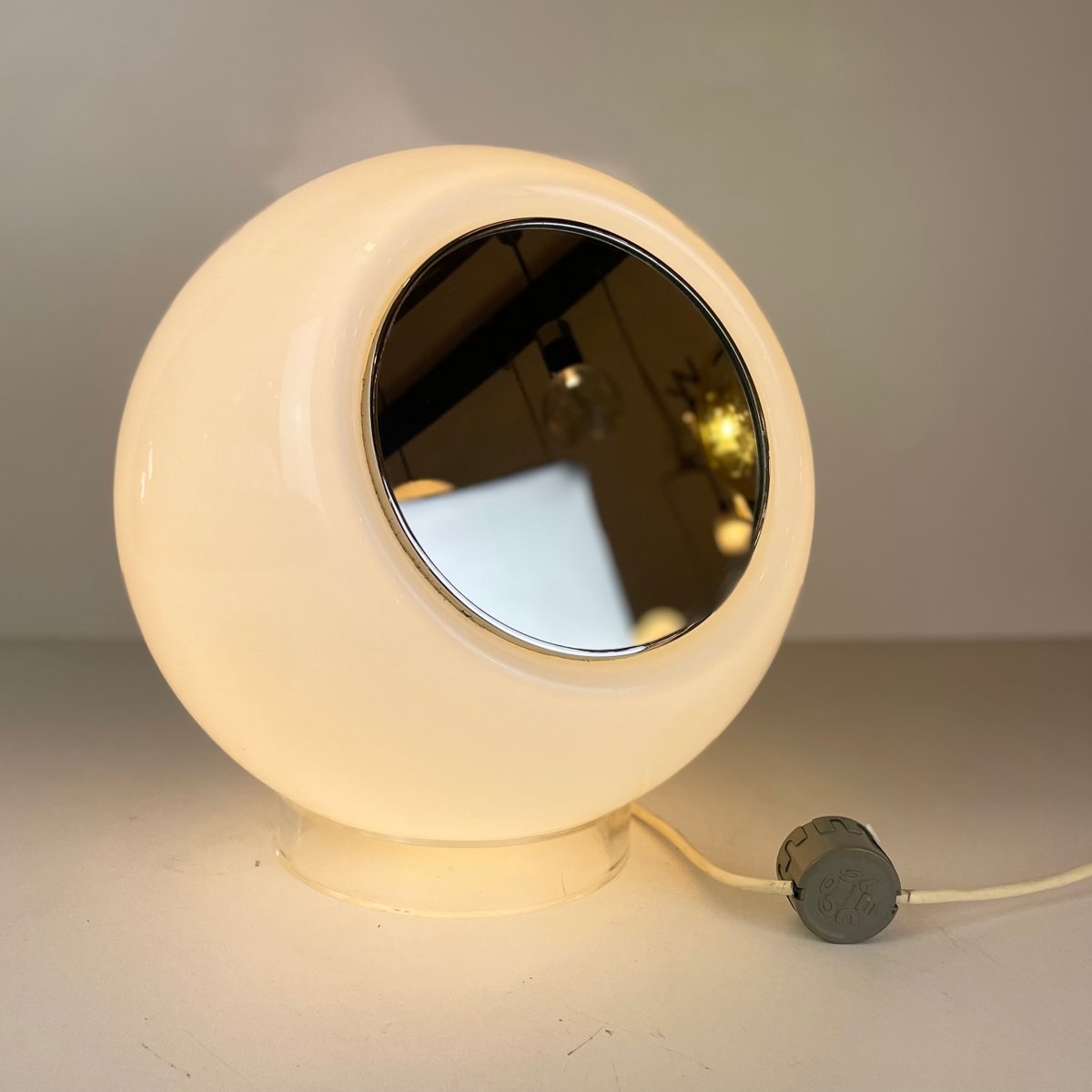 Elios Vanity Table Lamp by Giusto Toso for Leucos, 1970s for sale at Pamono