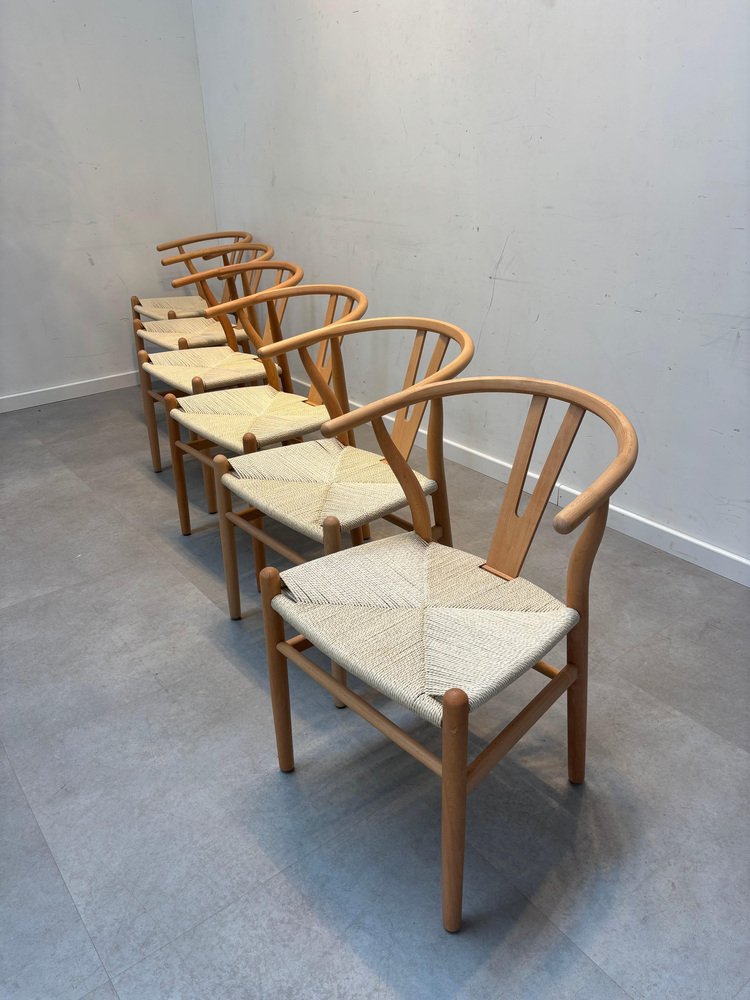 Vintage Natural Wood Y-Chair for sale at Pamono