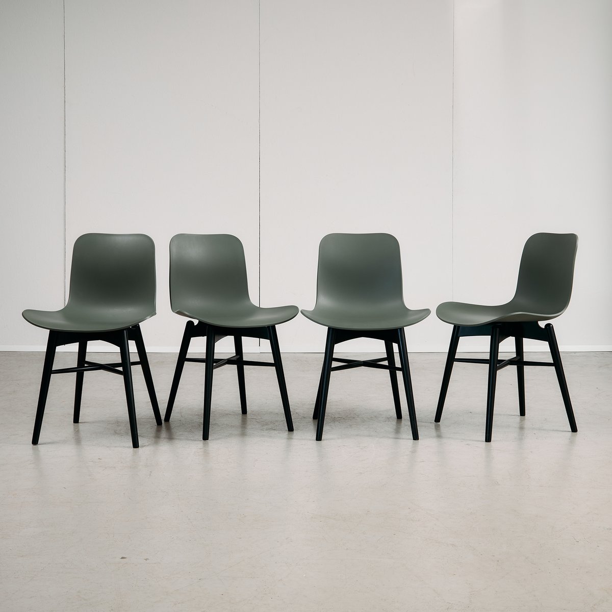 Langue Dining Chairs by Rune Krøjgaard and Knut Bendik Humlevik for ...
