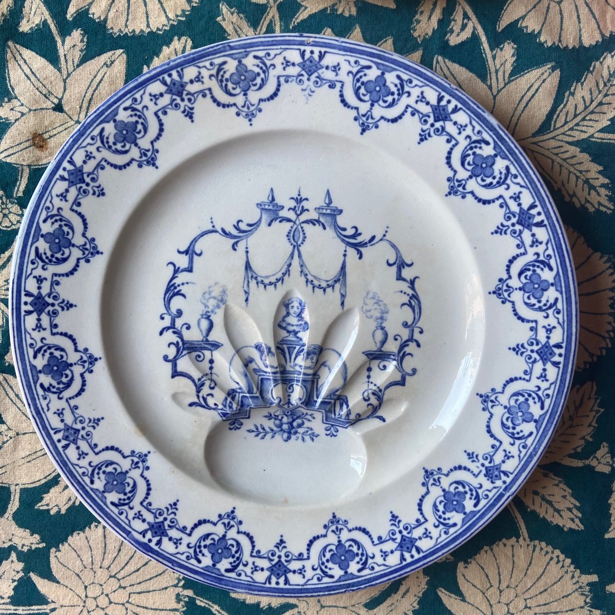 Antique Majolica Asparagus Plate by Jules Vieillard & Cie for sale at ...