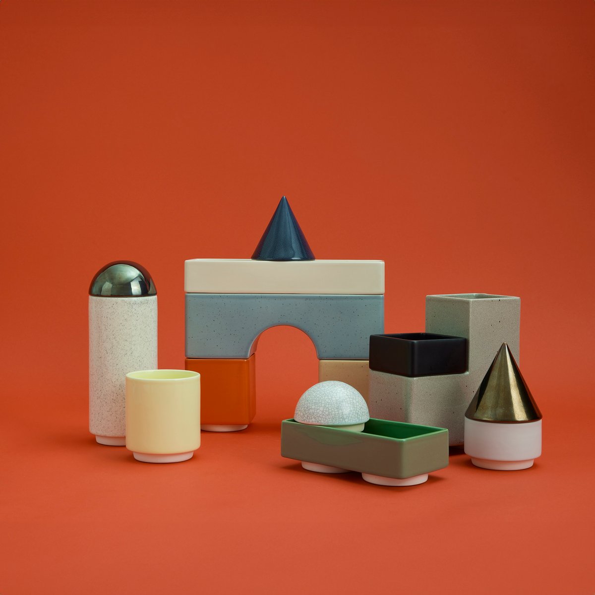 KNSTRKT Modular Stackable Tableware Set by Studio Berg, Set of 14 for ...