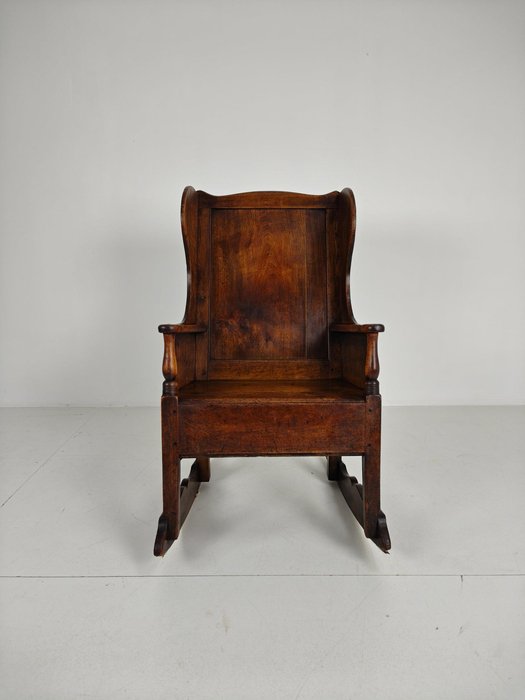 Antique Oak Lambing Rocking Chair, 1800s for sale at Pamono