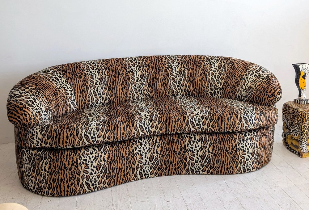 Large Vintage Curvaceous Leopard Print Sofa, 1980s for sale at Pamono