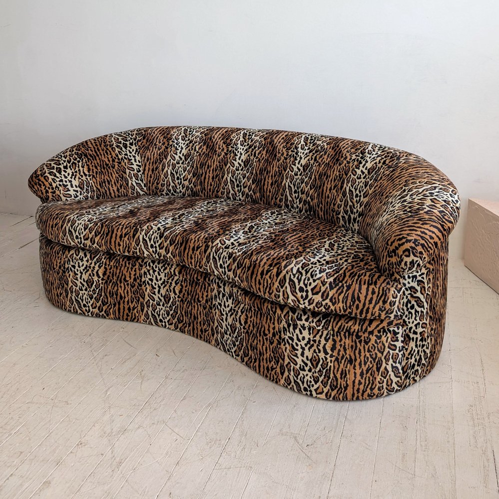 Large Vintage Curvaceous Leopard Print Sofa, 1980s for sale at Pamono