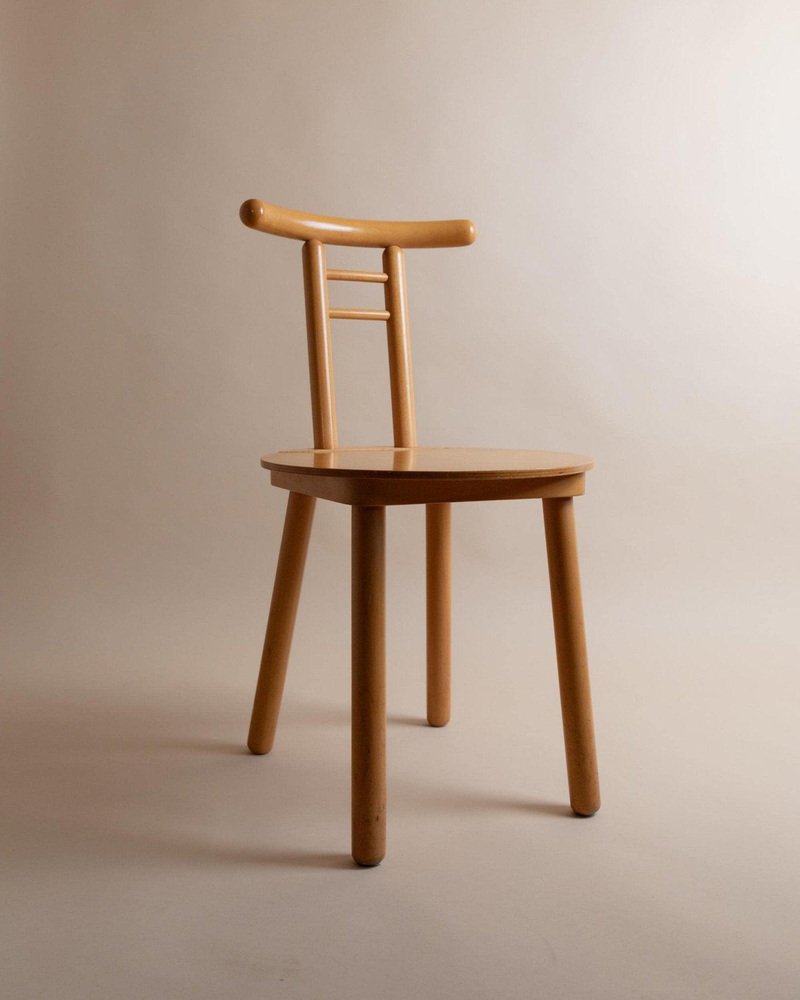 Minimalist Light Wood Chair, Italy, 1980s for sale at Pamono