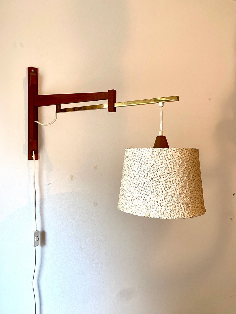 Vintage Swing Arm Lamp, 1960s for sale at Pamono