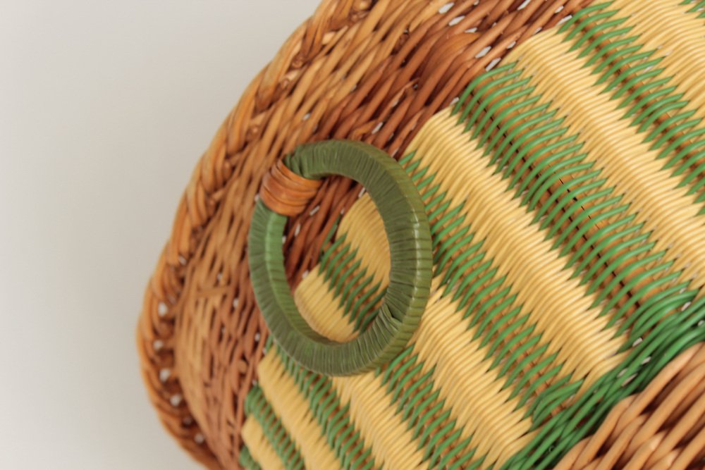 Vintage German Wicker Basket with Lid, 1950s for sale at Pamono