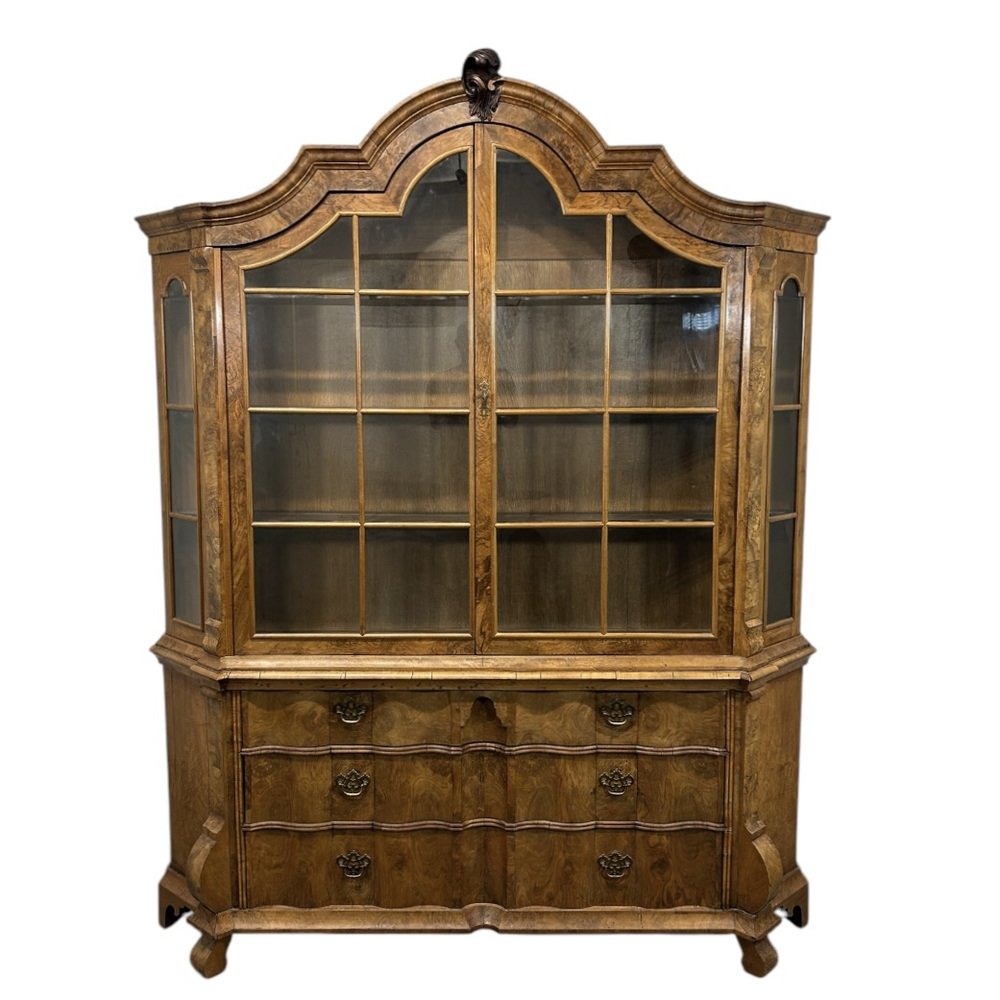 Dutch Baroque Style Display Cabinet for sale at Pamono