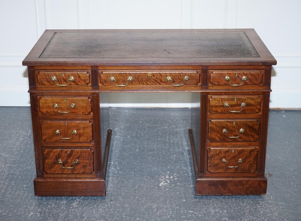 Antique Pedestal Writing Desk by Edwardian Maple & Co, 1890 for sale at ...