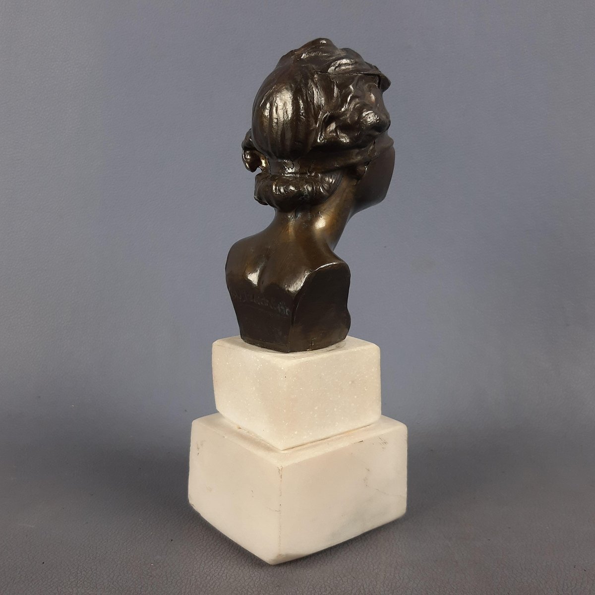Vintage Lady Luck Sculpture on Marble Base, 1960s for sale at Pamono