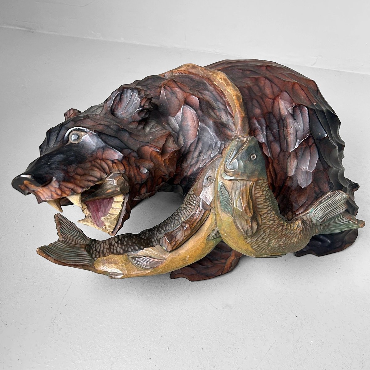 Japanese Hand-Carved Wooden Bear, 1950s for sale at Pamono