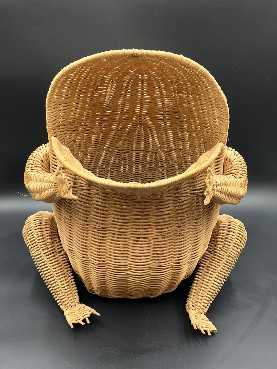 Vintage Rattan Frog Basket, 1970s for sale at Pamono