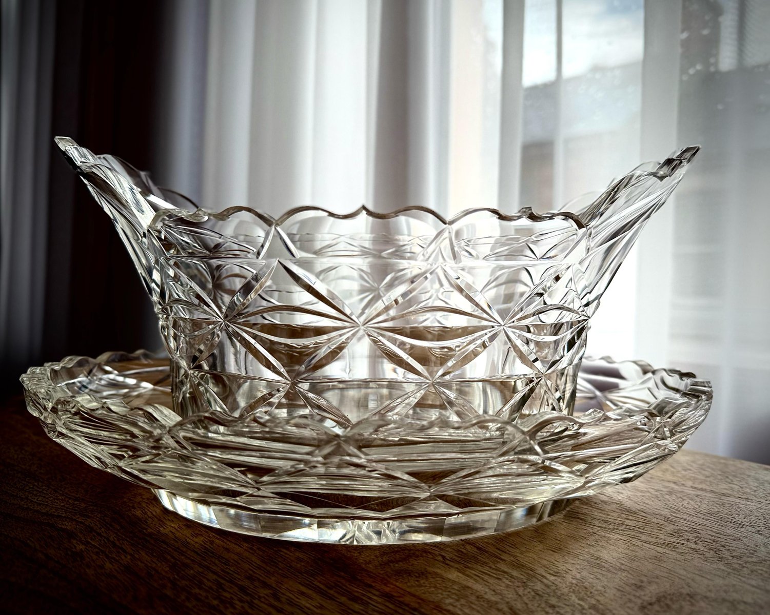 Georgian Irish Cut-Glass Bowls with Original Underplates, 1800s, Set of ...