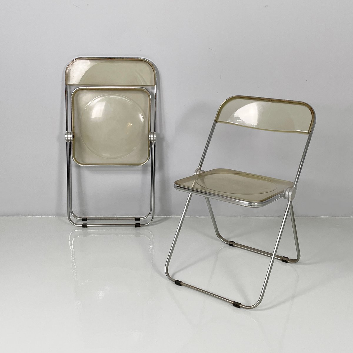 Set of Italian Modern Chairs by Giancarlo Piretti for Anonymous ...