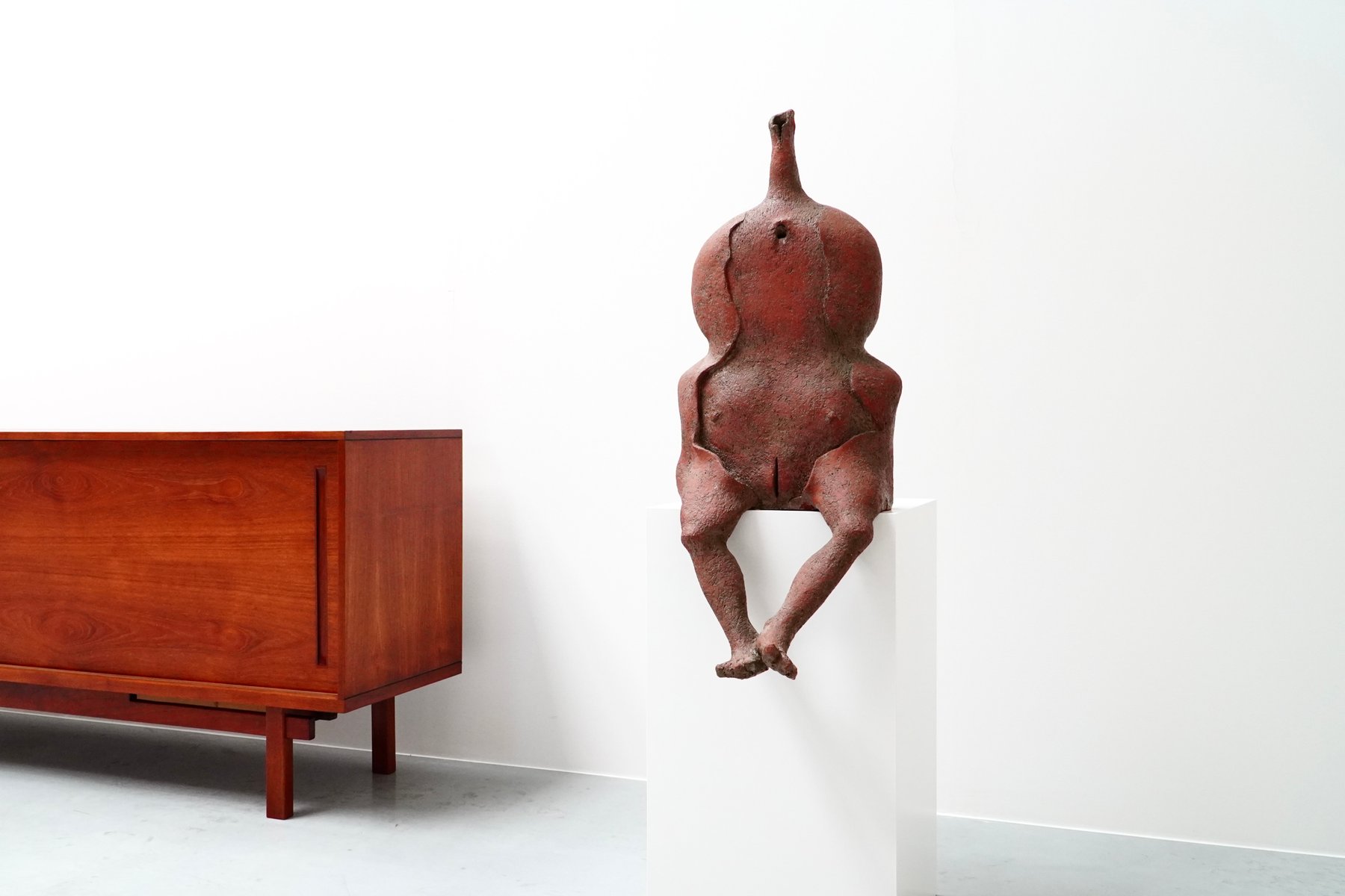 Yves Rhayé, Seated Sculpture, Belgium, 1970s, Terracotta for sale at Pamono