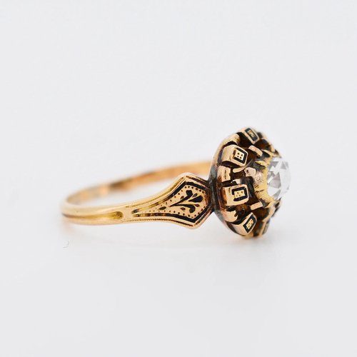 Neo-Renaissance Ring in 18 Carat Gold, Enamel and Diamond for sale at ...