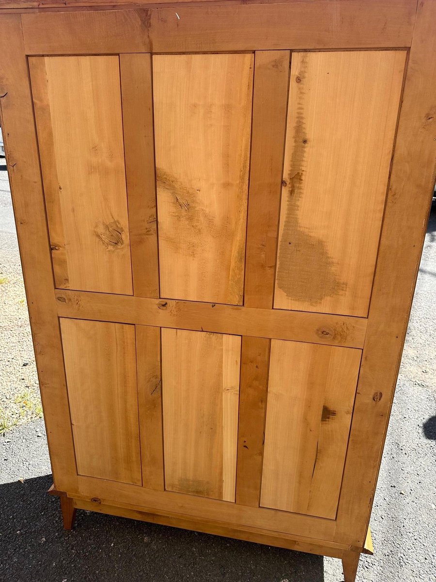 Vintage Walnut Showcase, 1960s for sale at Pamono