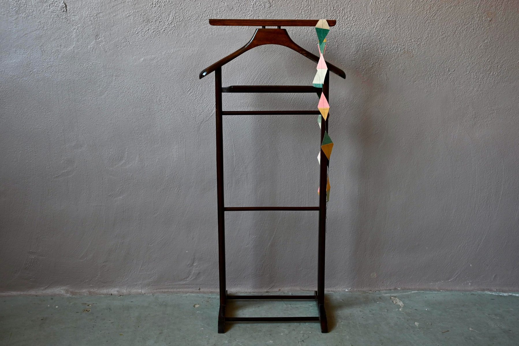 Vintage Room Valet, 1960s for sale at Pamono