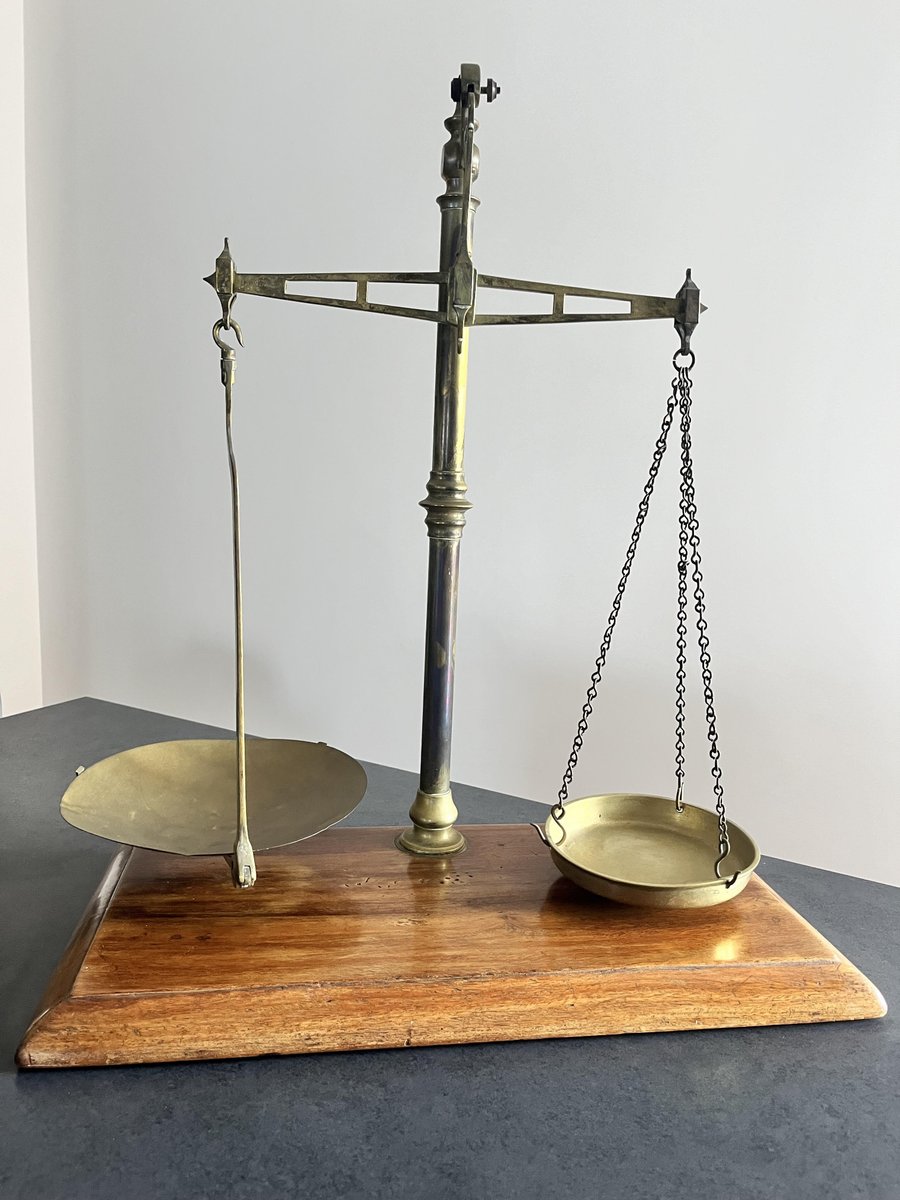 Antique French Brass Tea Scale, 1890s for sale at Pamono