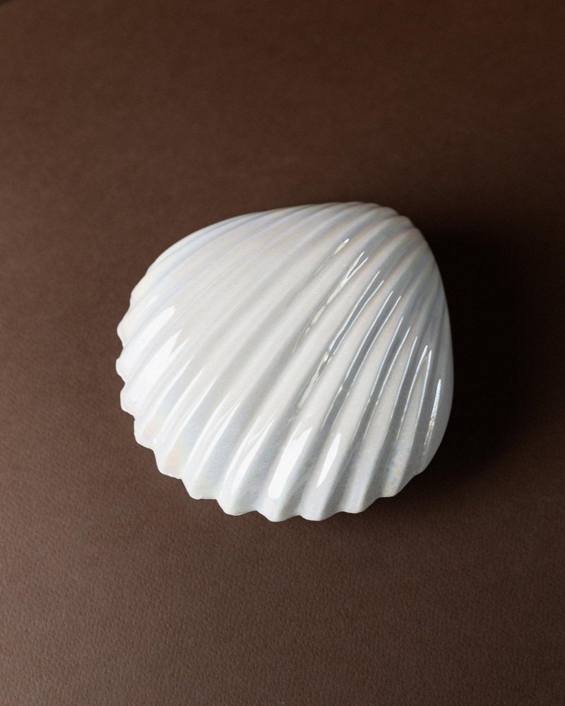 Vintage Ceramic Shell Bowl by Alberto Tomassini, 1980s for sale at Pamono