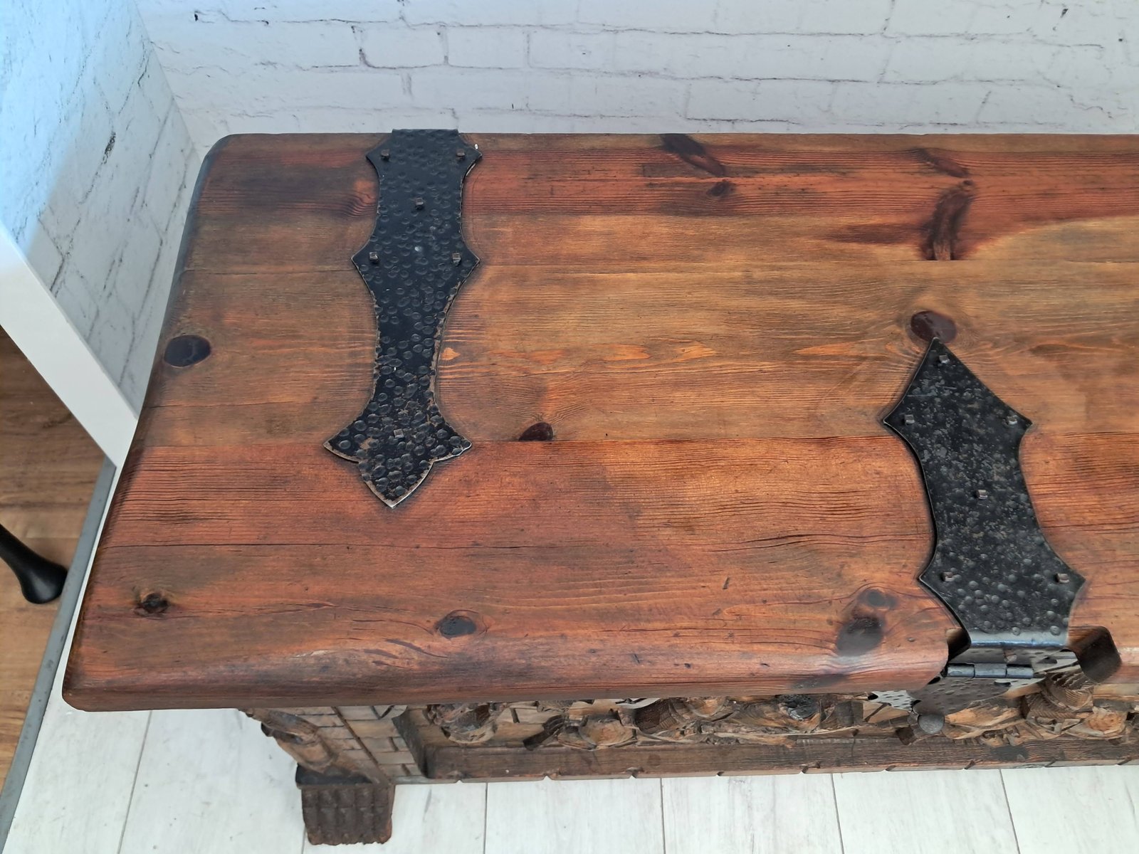 Large Antique Medieval Gothic Trunk, 1930 for sale at Pamono
